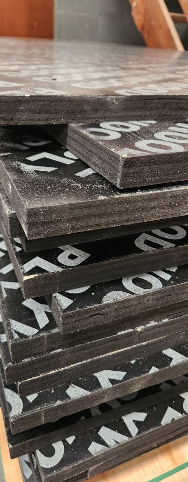 Plywood - Shutterply - Black Film Faced - 21mm - Robhar Enterprises